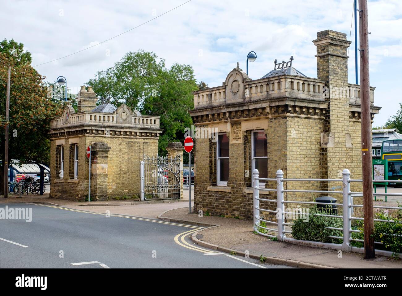 10/09/2020 The entrance to the old Cattle market in St Ives town centre ...