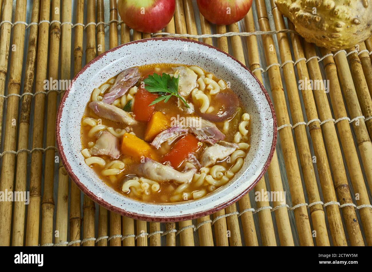Onion ragout pot hi-res stock photography and images - Alamy