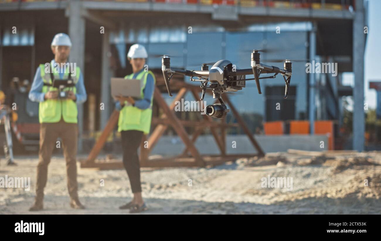 Drone pilot construction site hi-res stock photography and images - Alamy