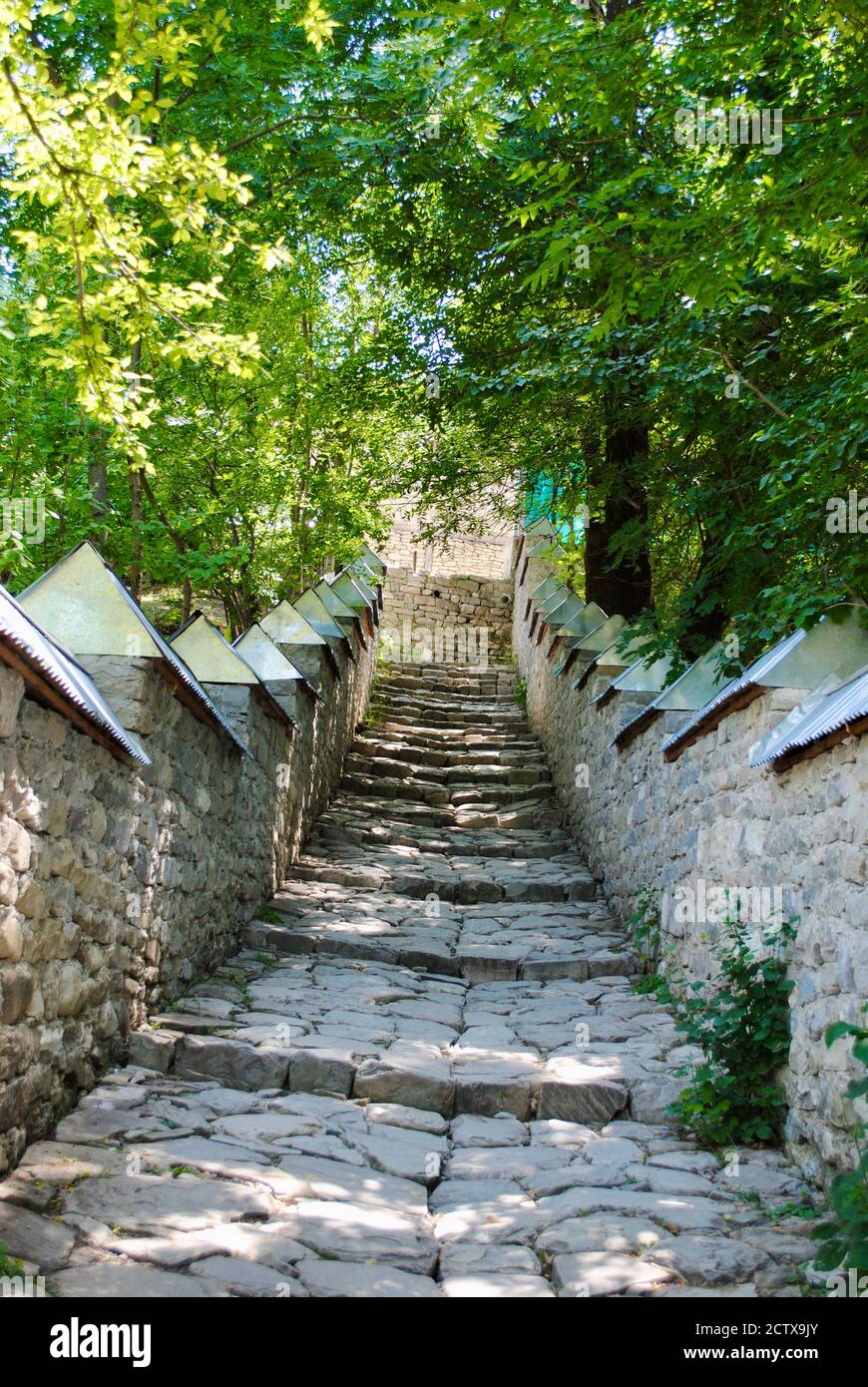 Cobblestone stairs hi-res stock photography and images - Alamy