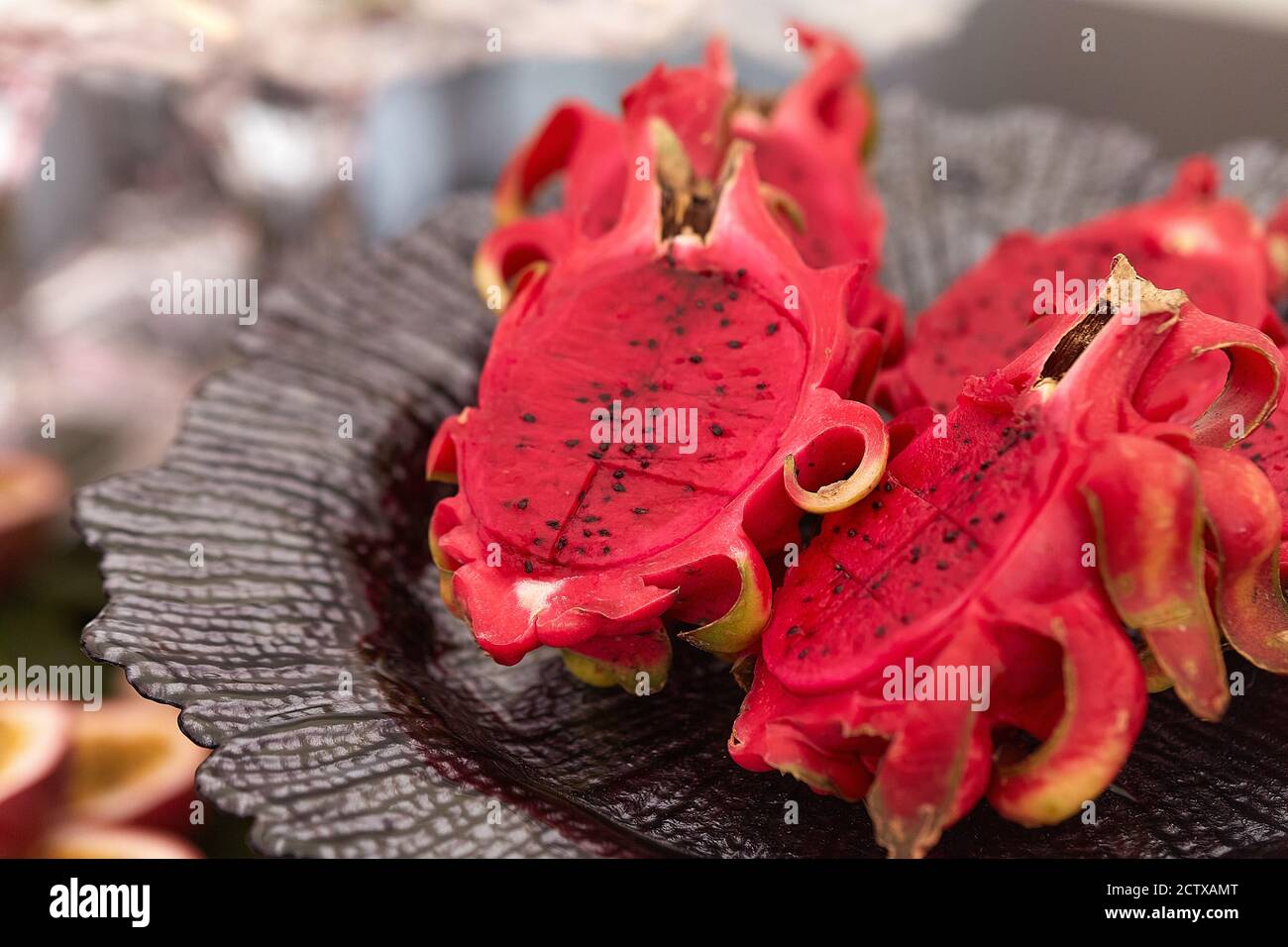 Purple pitaya hi-res stock photography and images - Alamy