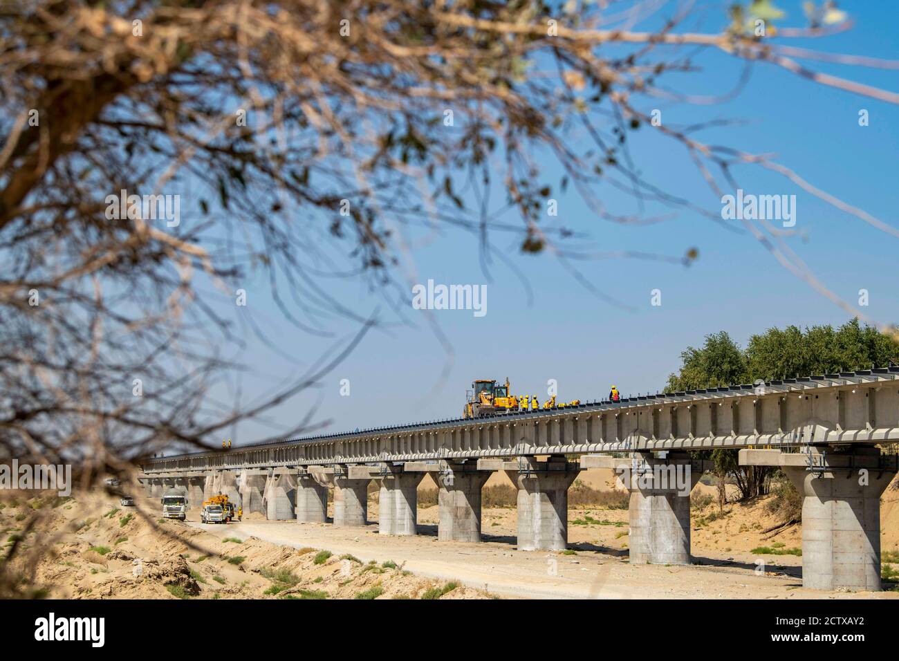 Ruoqiang hi-res stock photography and images - Alamy
