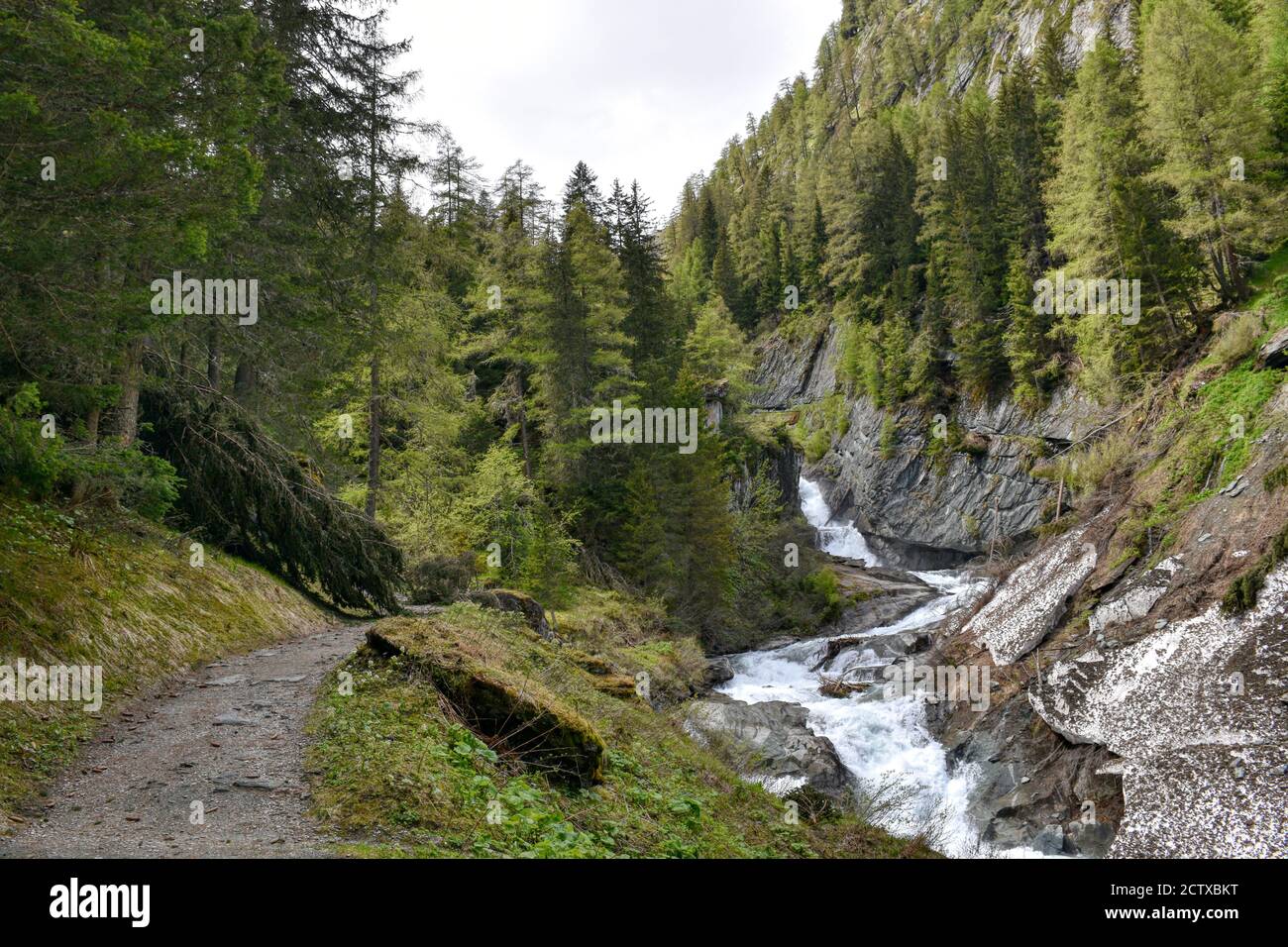 Hohe treppen hi-res stock photography and images - Alamy