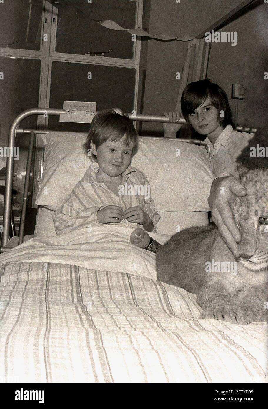1970s hospital bed hi-res stock photography and images - Alamy