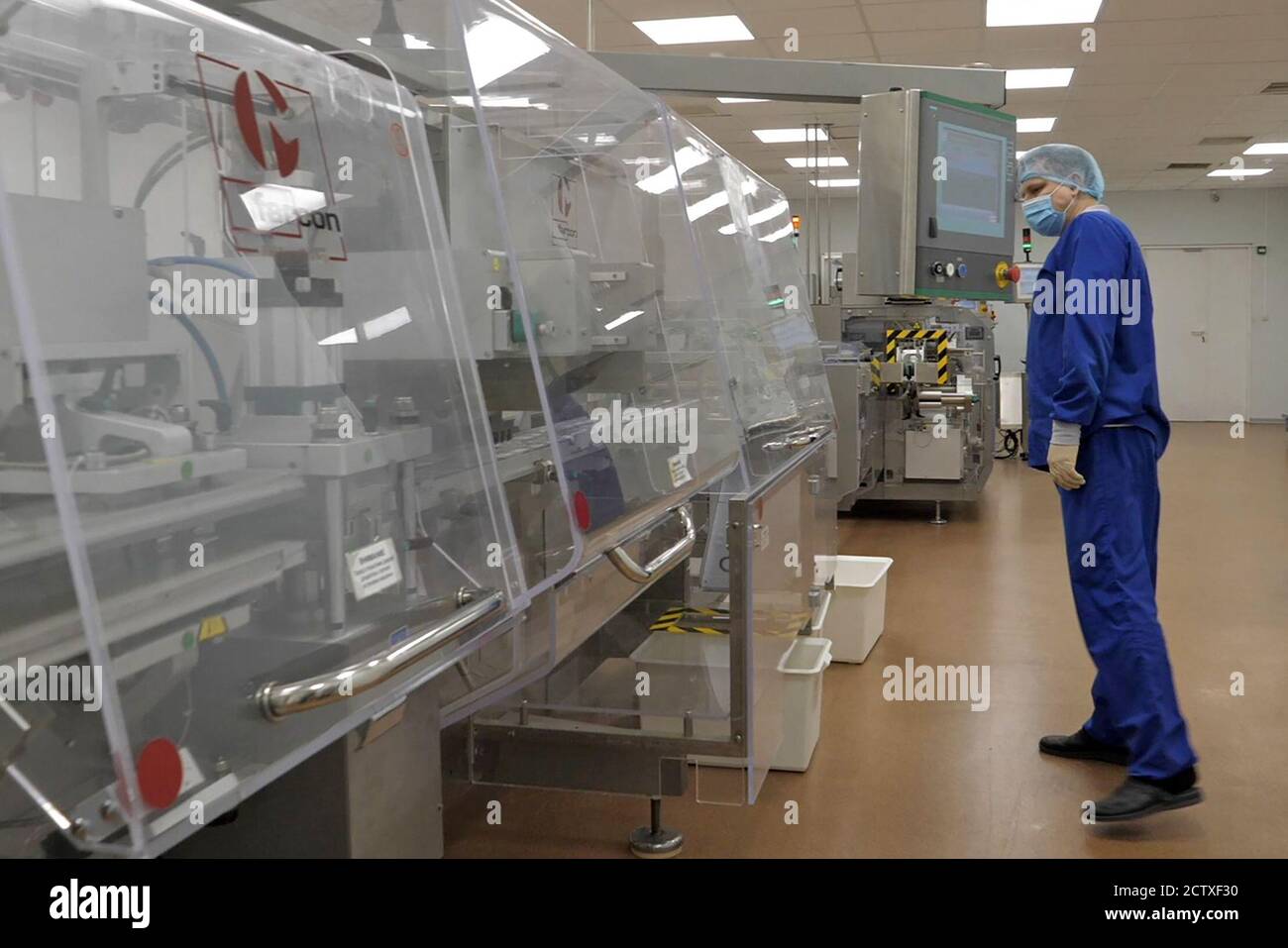 Covid Vaccine Production Line High Resolution Stock Photography and ...