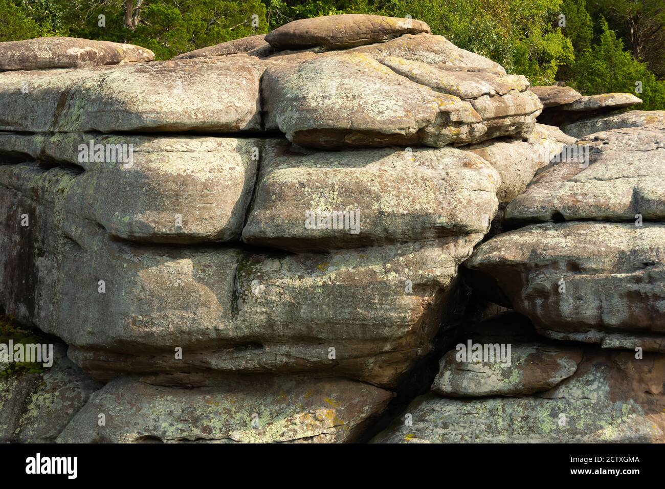 Rock formations at he Garden of the Gods in the afternoon light ...