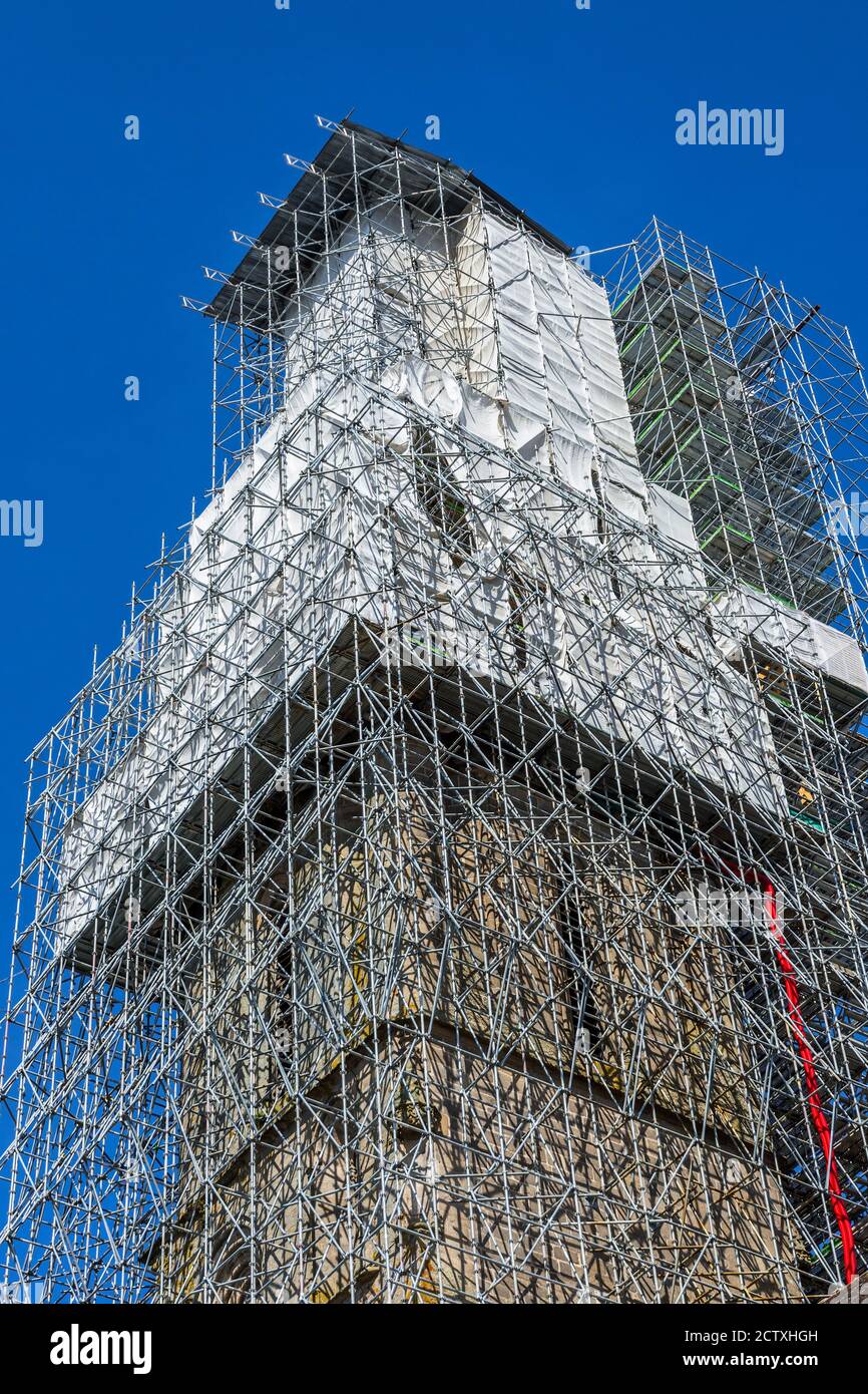 60m high Notre Dame church tower covered in scaffolding - La ...