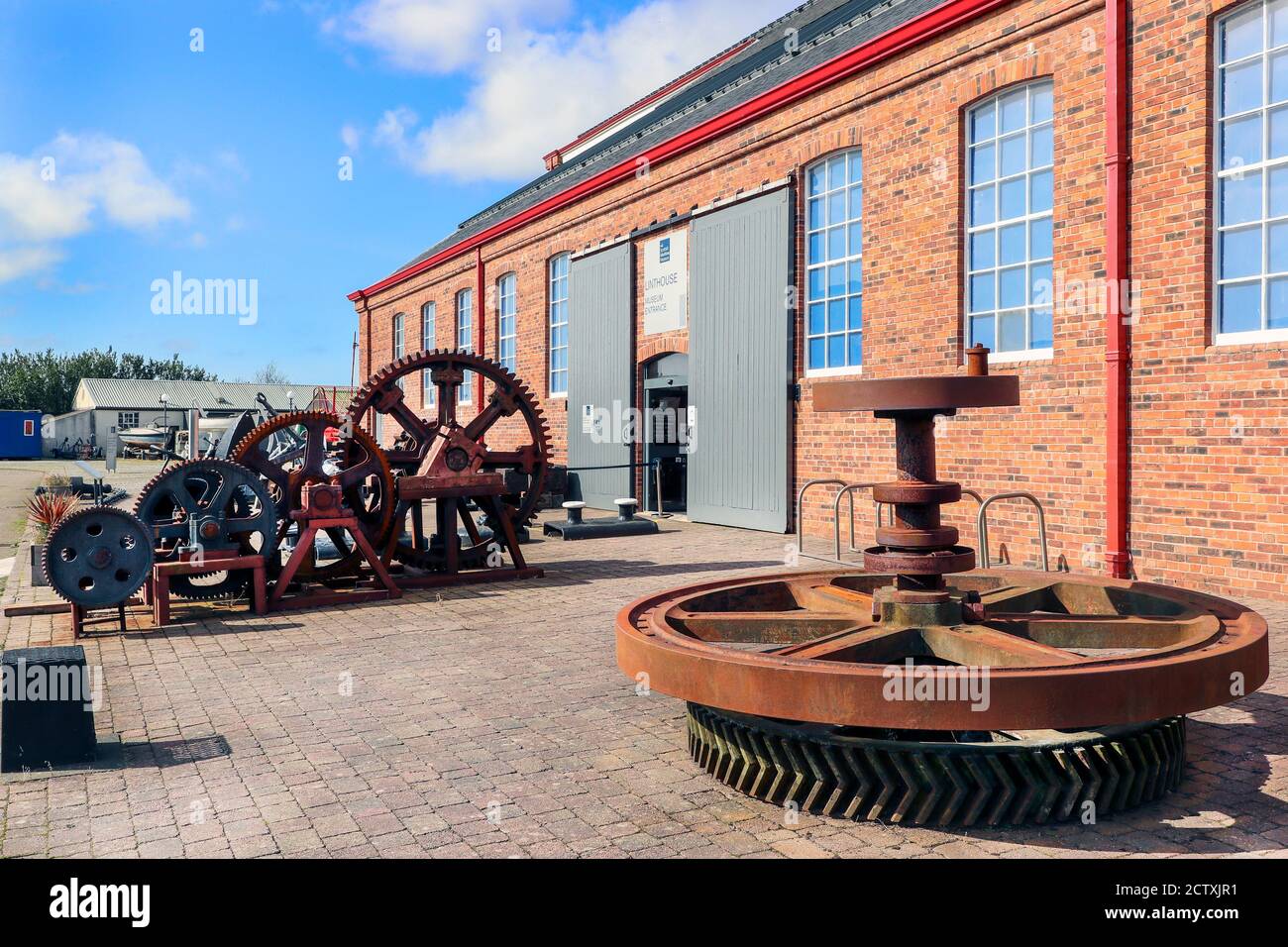 Linthouse hi-res stock photography and images - Alamy