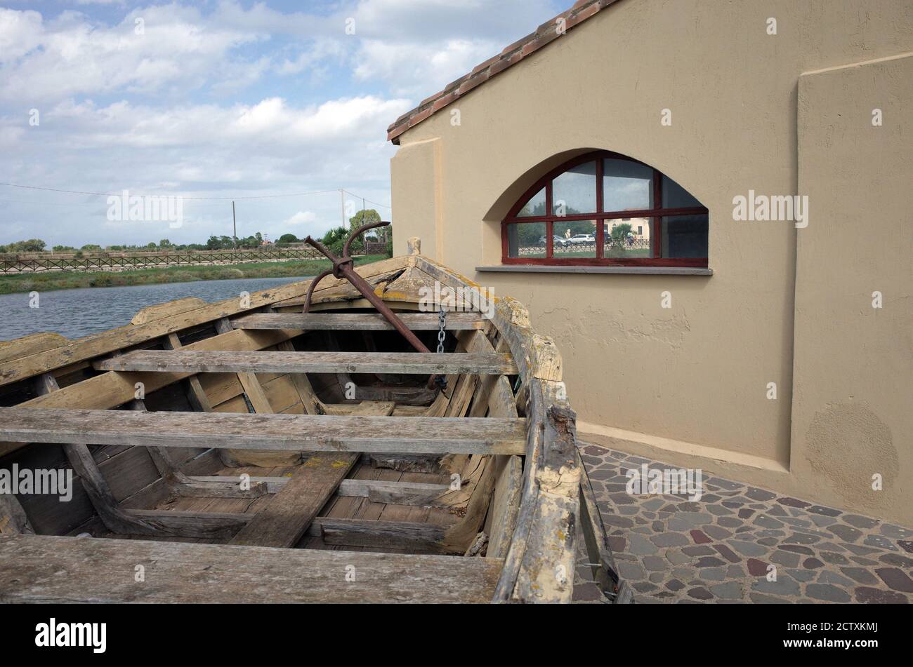 Cabras, Sardinia, Italy. Peschiera Mare e Pontis Stock Photo - Alamy
