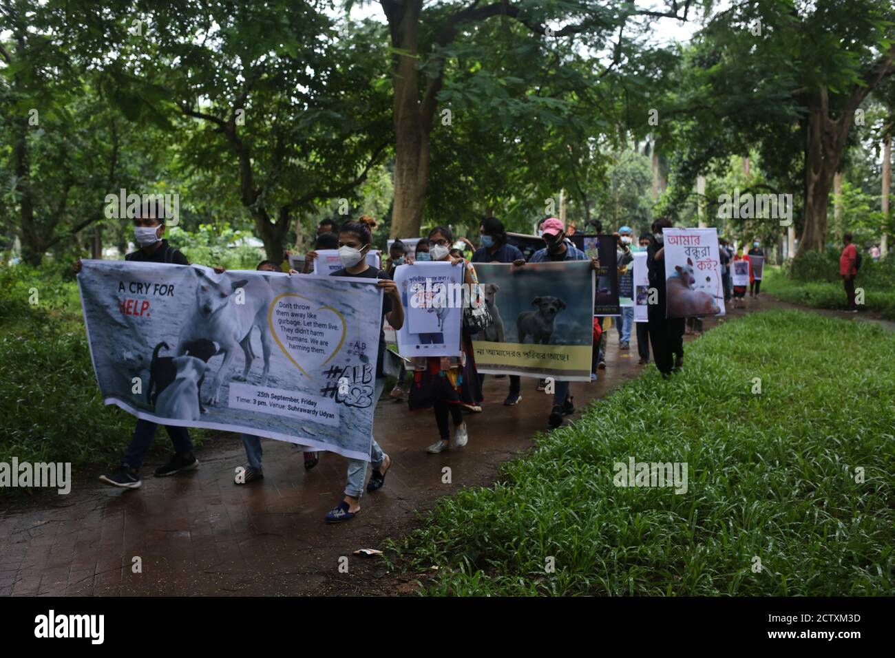 Dhaka, Dhaka, Bangladesh. 25th Sep, 2020. Animal lovers of Dhaka city ...