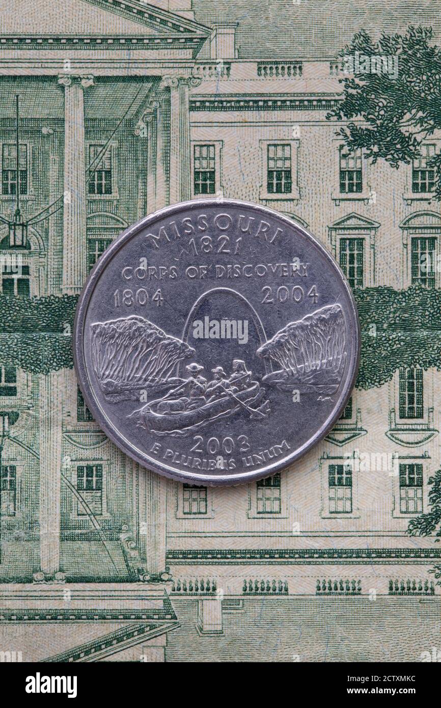A quarter of Missouri on US dollar bills. Symmetric composition of US ...