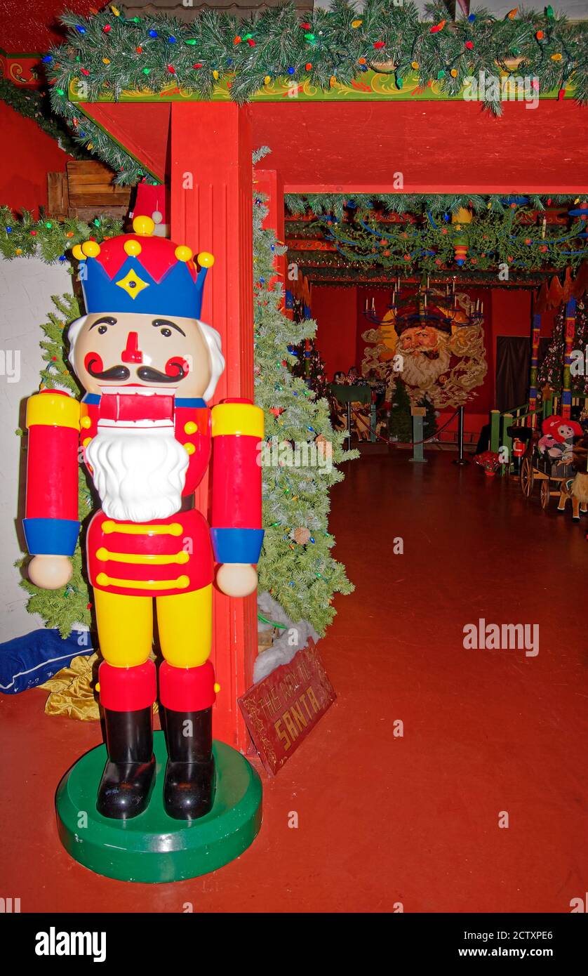 Outside santas room hi-res stock photography and images - Alamy