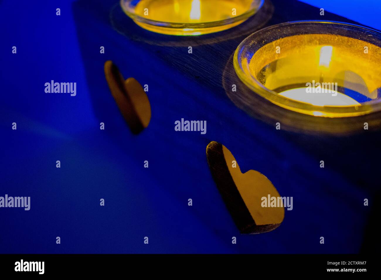 candle material design Stock Photo - Alamy