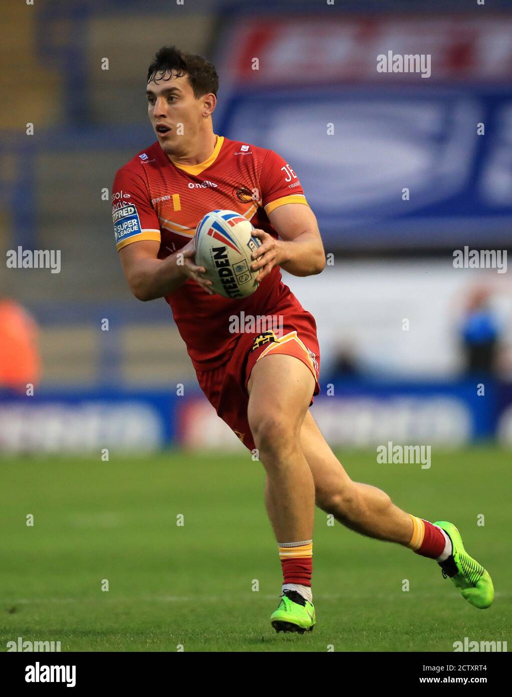 Warrington v catalans dragons hi-res stock photography and images - Alamy