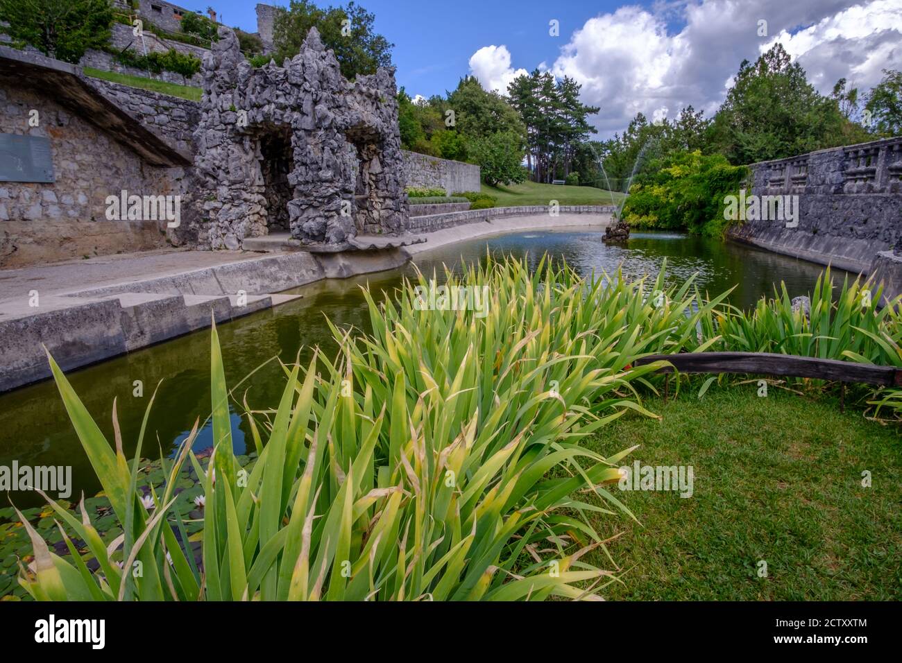 Ferraris garden hi-res stock photography and images - Alamy