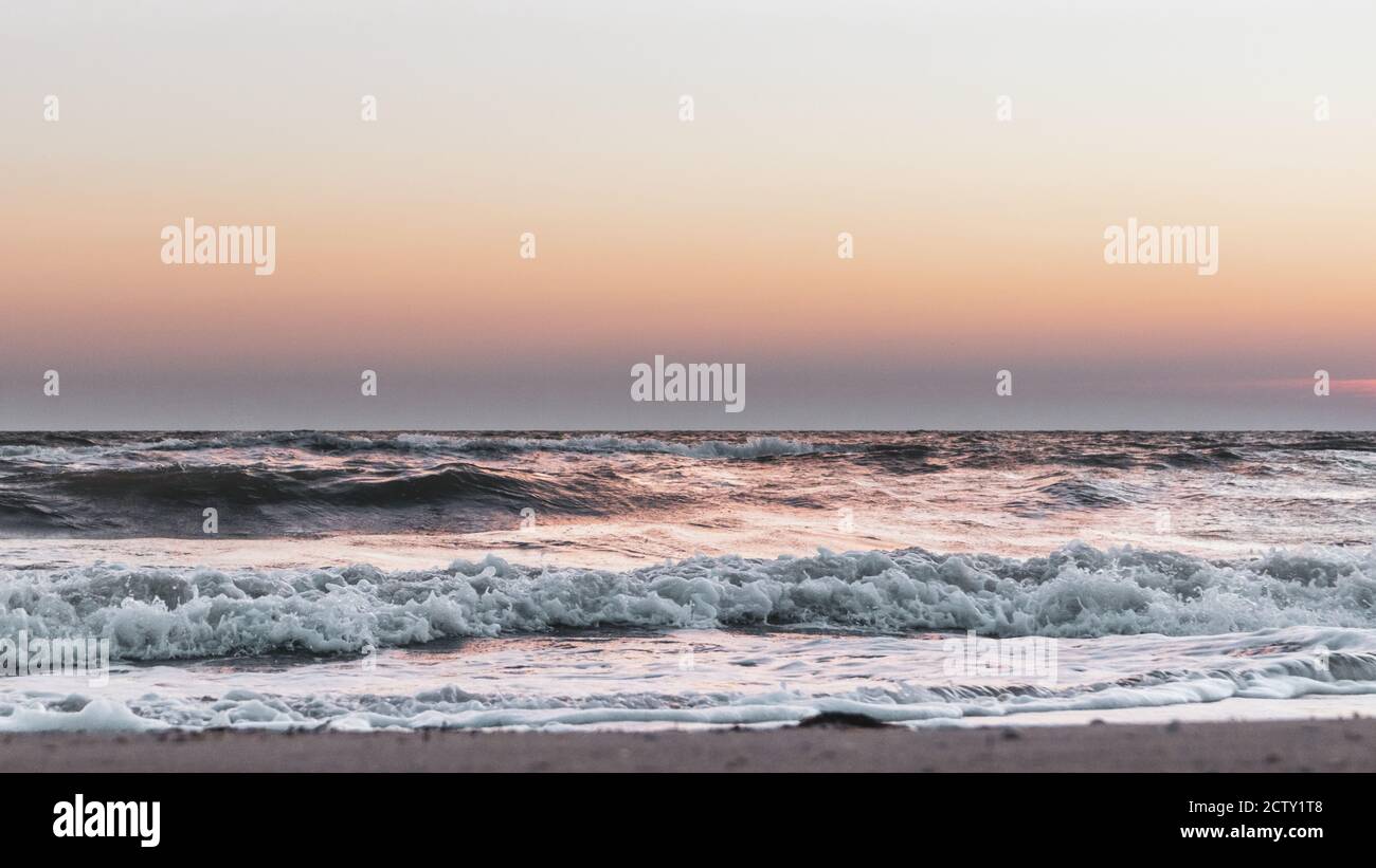 Pastel sea and sky hi-res stock photography and images - Alamy