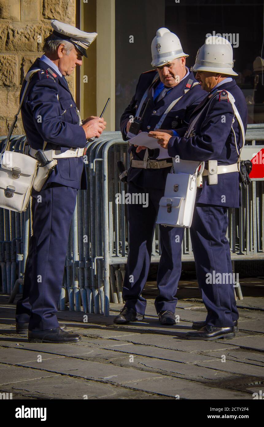 Italian police in Florence, Italy Stock Photo - Alamy