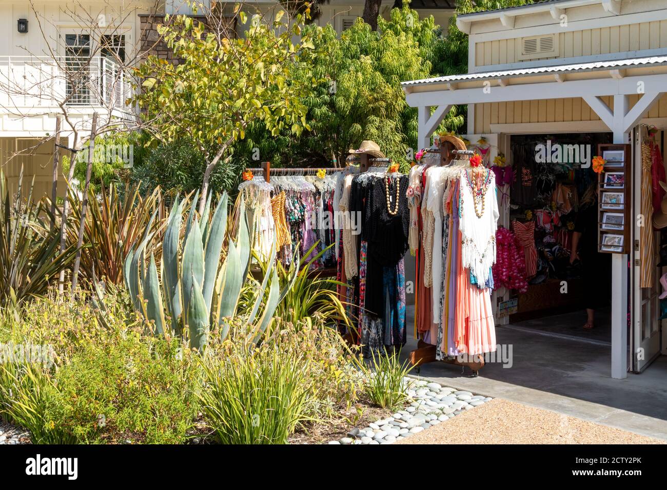 Small little tourist shop at Descanso beach club, Santa Catalina Island ...