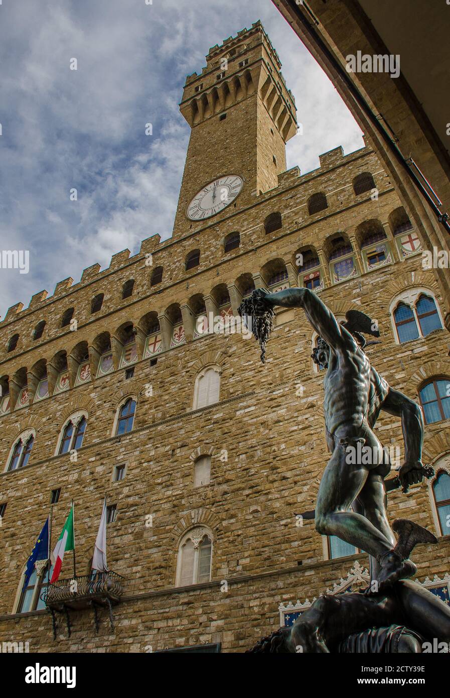 Perseus with the Head of Medusa in the Piazza della Signoria Florence ...