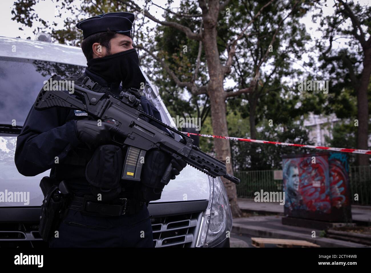 Former security guard hi-res stock photography and images - Alamy