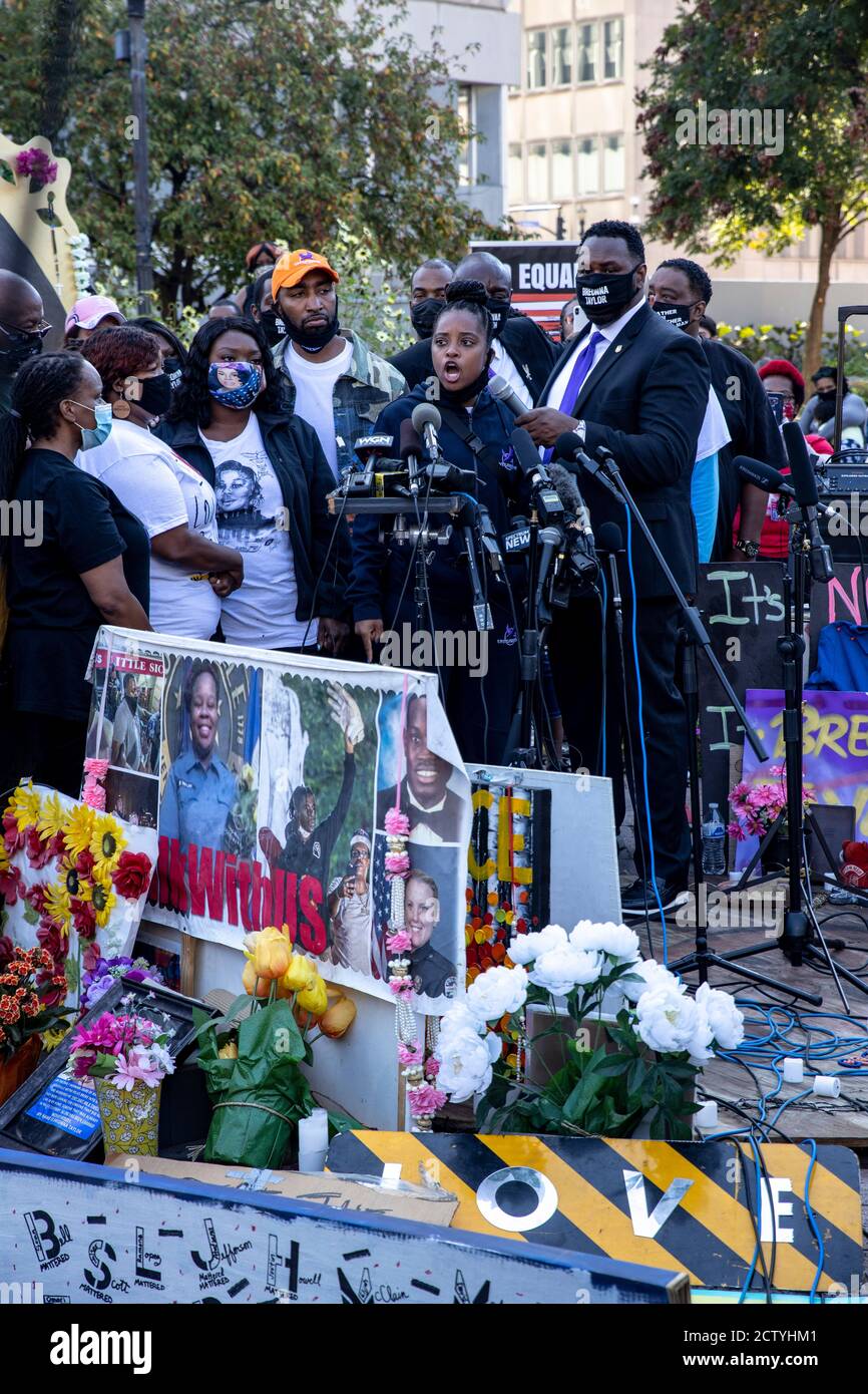 Officer mallory hi-res stock photography and images - Alamy