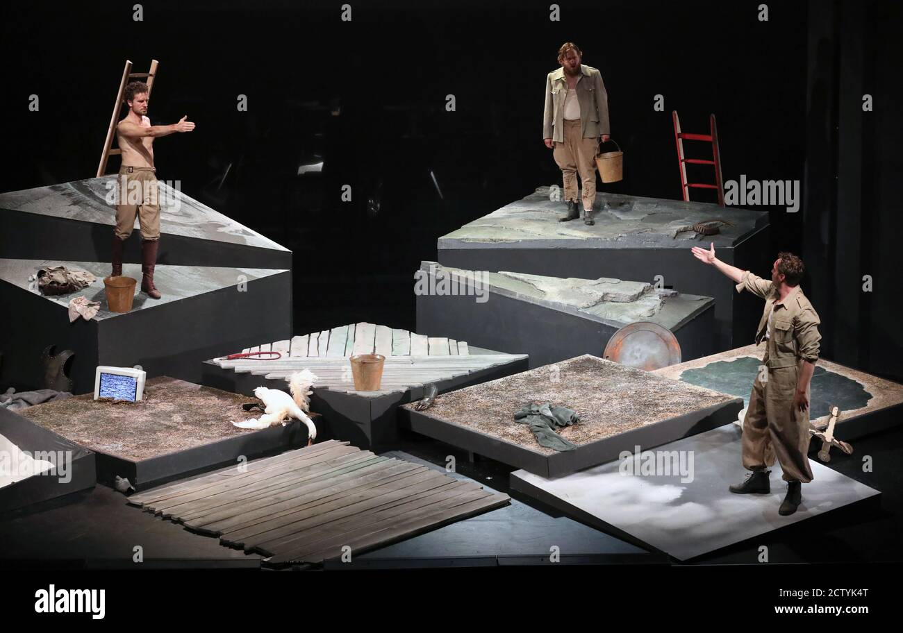 James j sample hi-res stock photography and images - Alamy