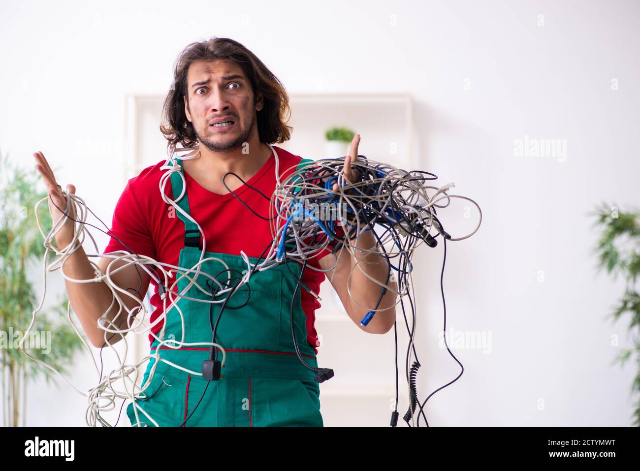 Diy failure wiring hi-res stock photography and images - Alamy
