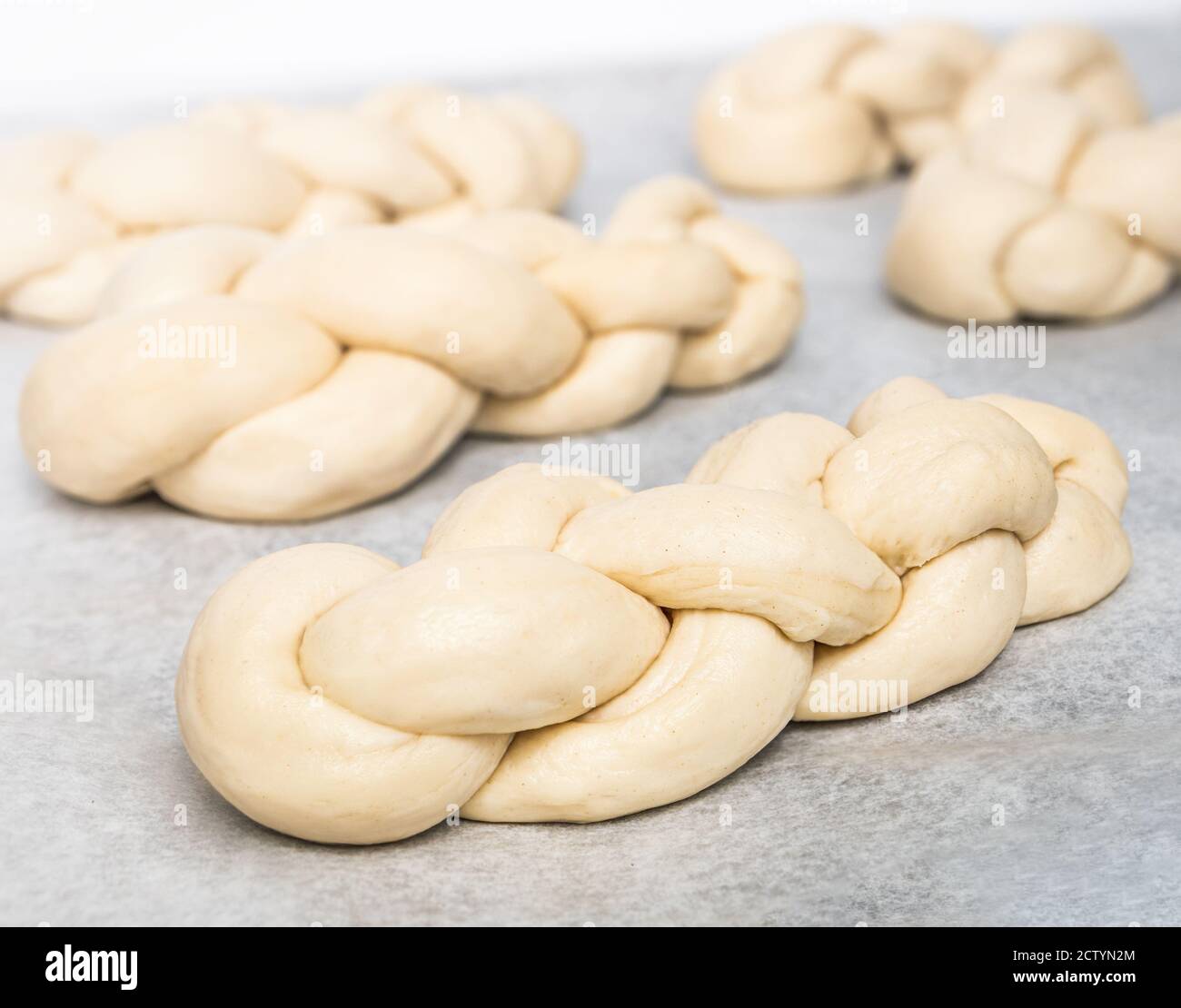 Small bun hi-res stock photography and images - Alamy