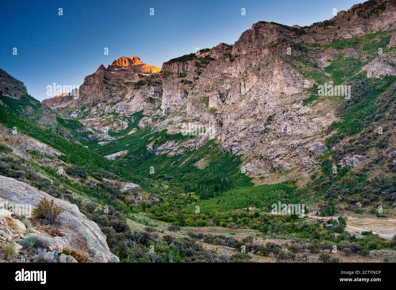 Toiyabe Mountain Range High Resolution Stock Photography and Images - Alamy