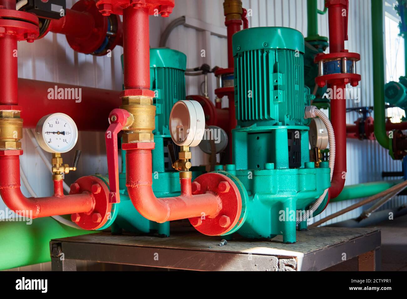Pump piping hi-res stock photography and images - Alamy