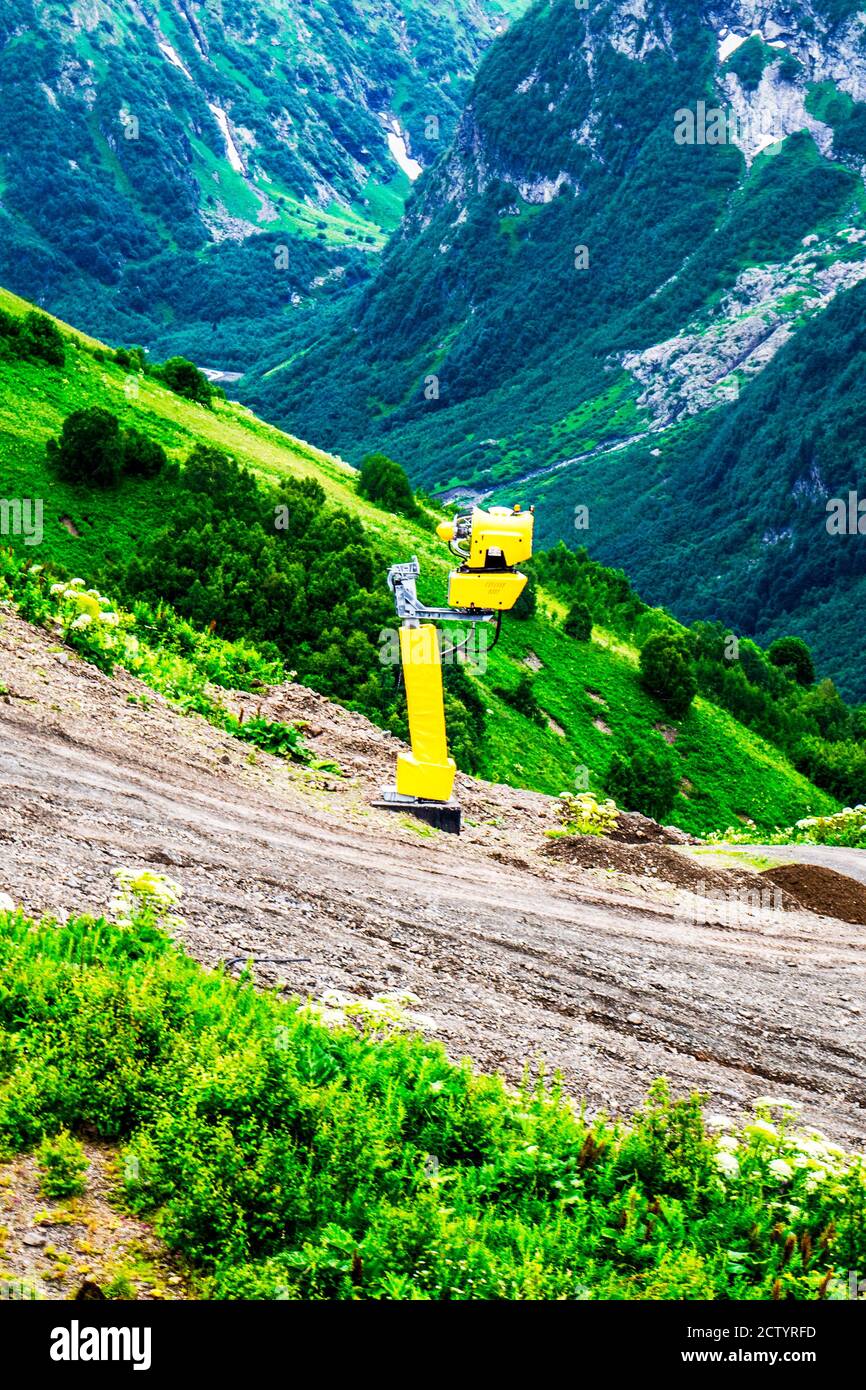 Machine making snow stands hi-res stock photography and images - Alamy