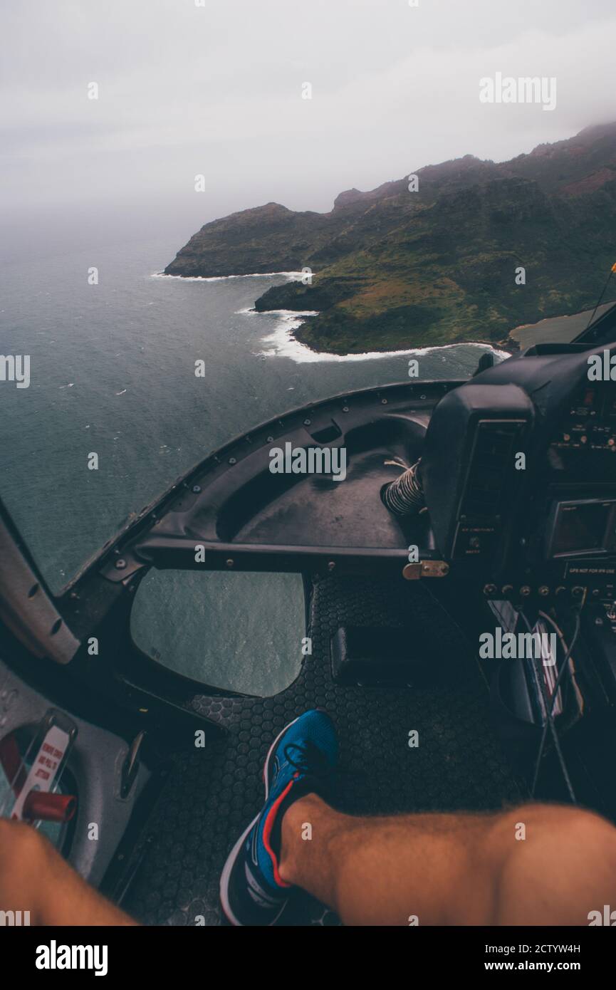 flying over hawaii Stock Photo - Alamy