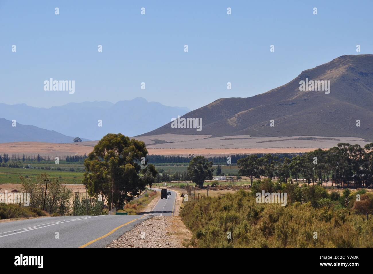African roads hi-res stock photography and images - Alamy
