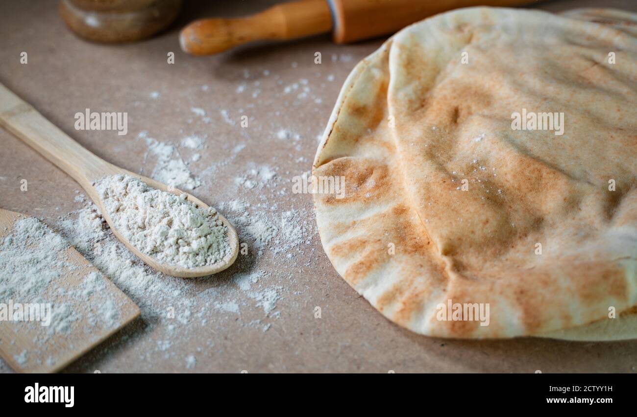 Khuboos hi-res stock photography and images - Alamy