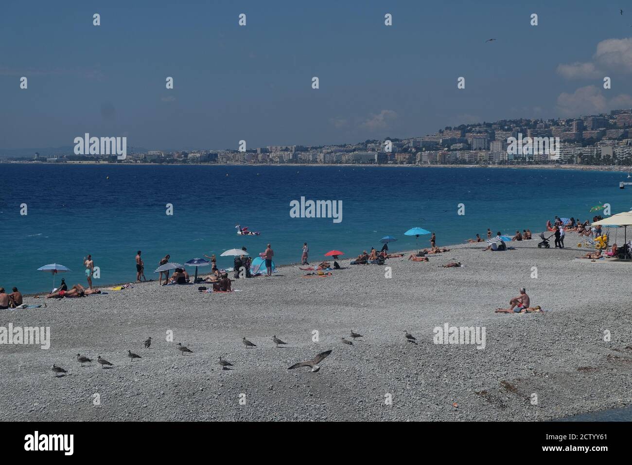 Beach in Nizza, Cote d'Azur, France Stock Photo - Alamy
