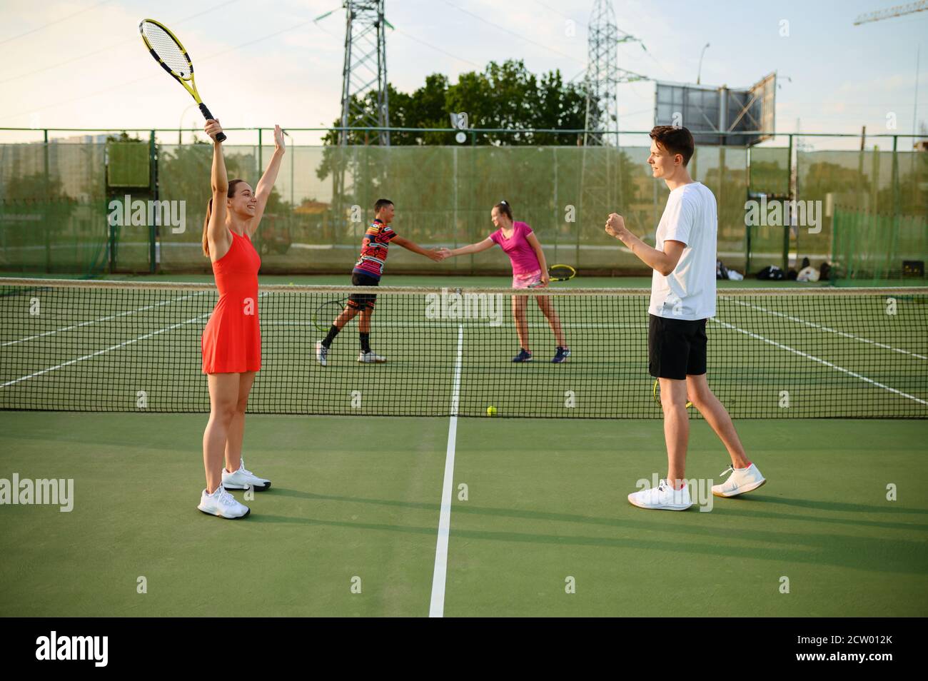Mixed doubles tennis hi-res stock photography and images - Alamy