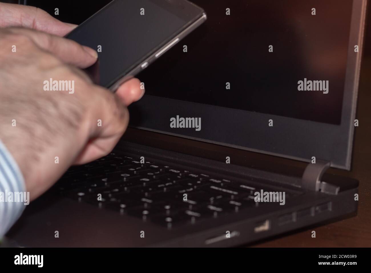 Call handling hi-res stock photography and images - Alamy