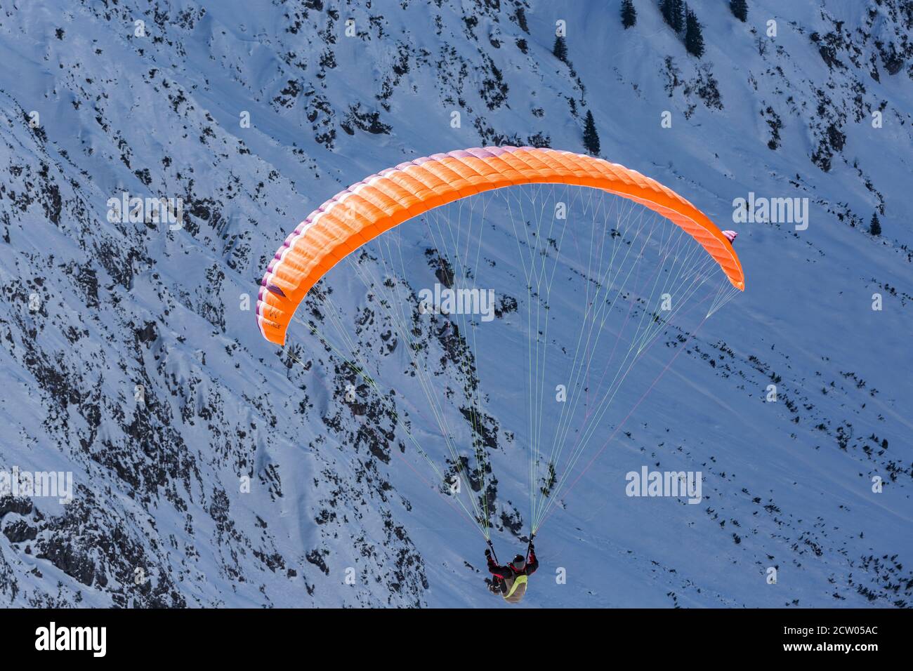 Paragleiter hi-res stock photography and images - Alamy