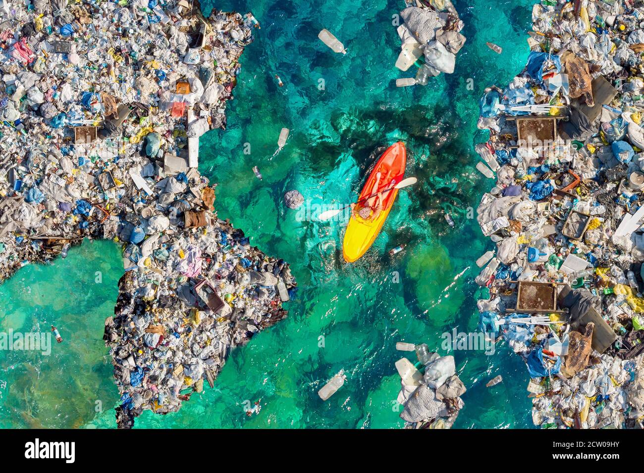 Aerial top view Kayak boat turquoise blue water sea Stock Photo - Alamy