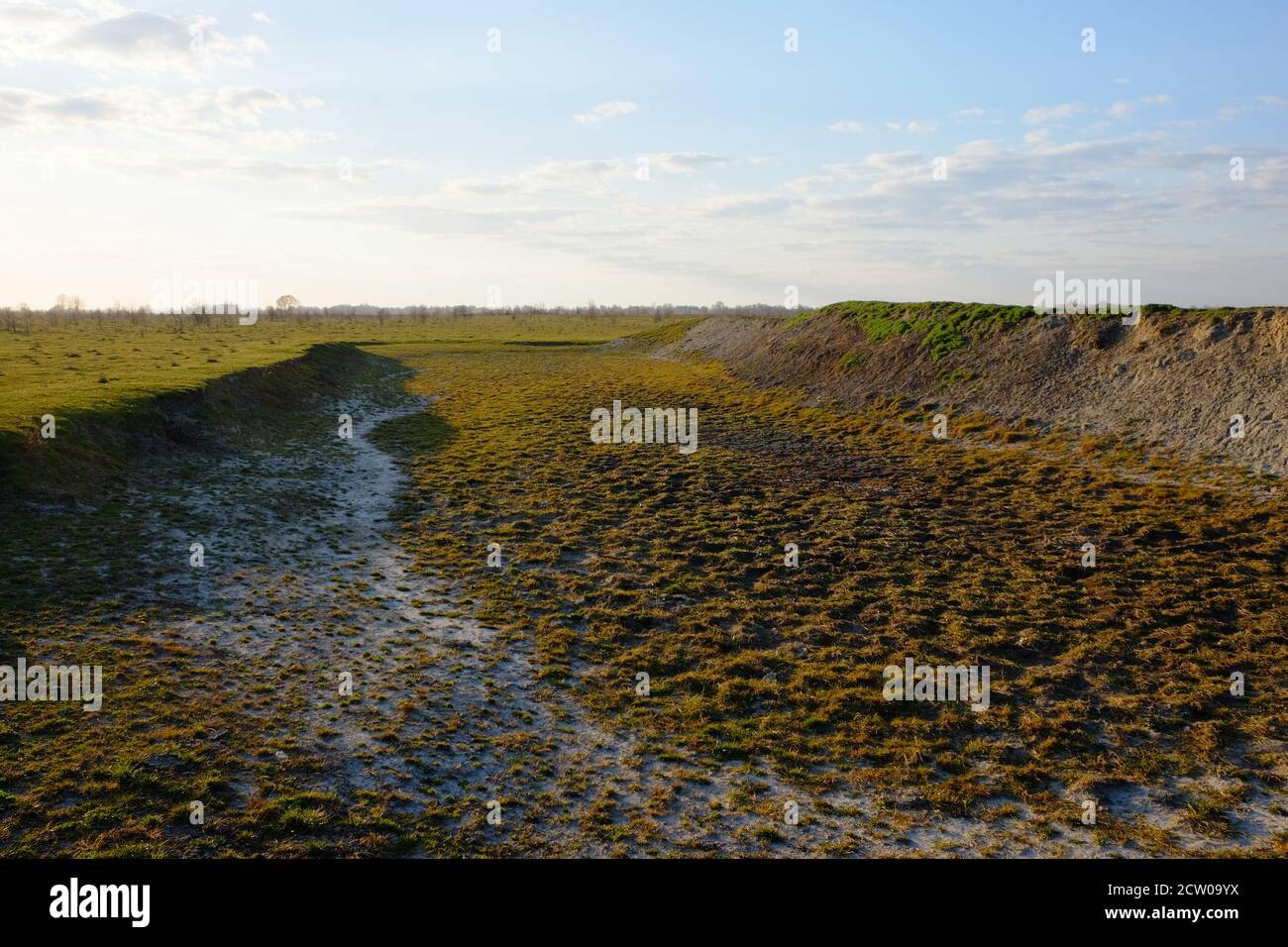 The exposed bottom of a dry pond. Landscape Stock Photo - Alamy