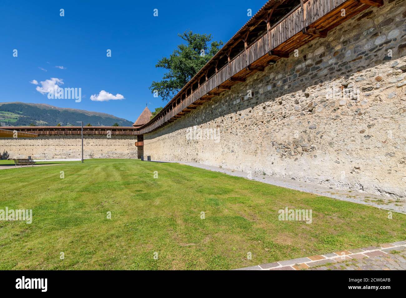 Medieval covered walkway hi-res stock photography and images - Alamy