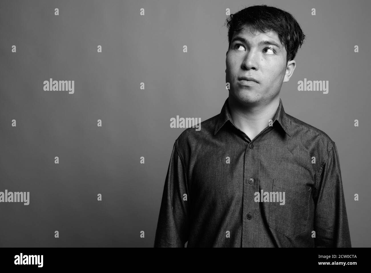 Button down shirt hi-res stock photography and images - Alamy