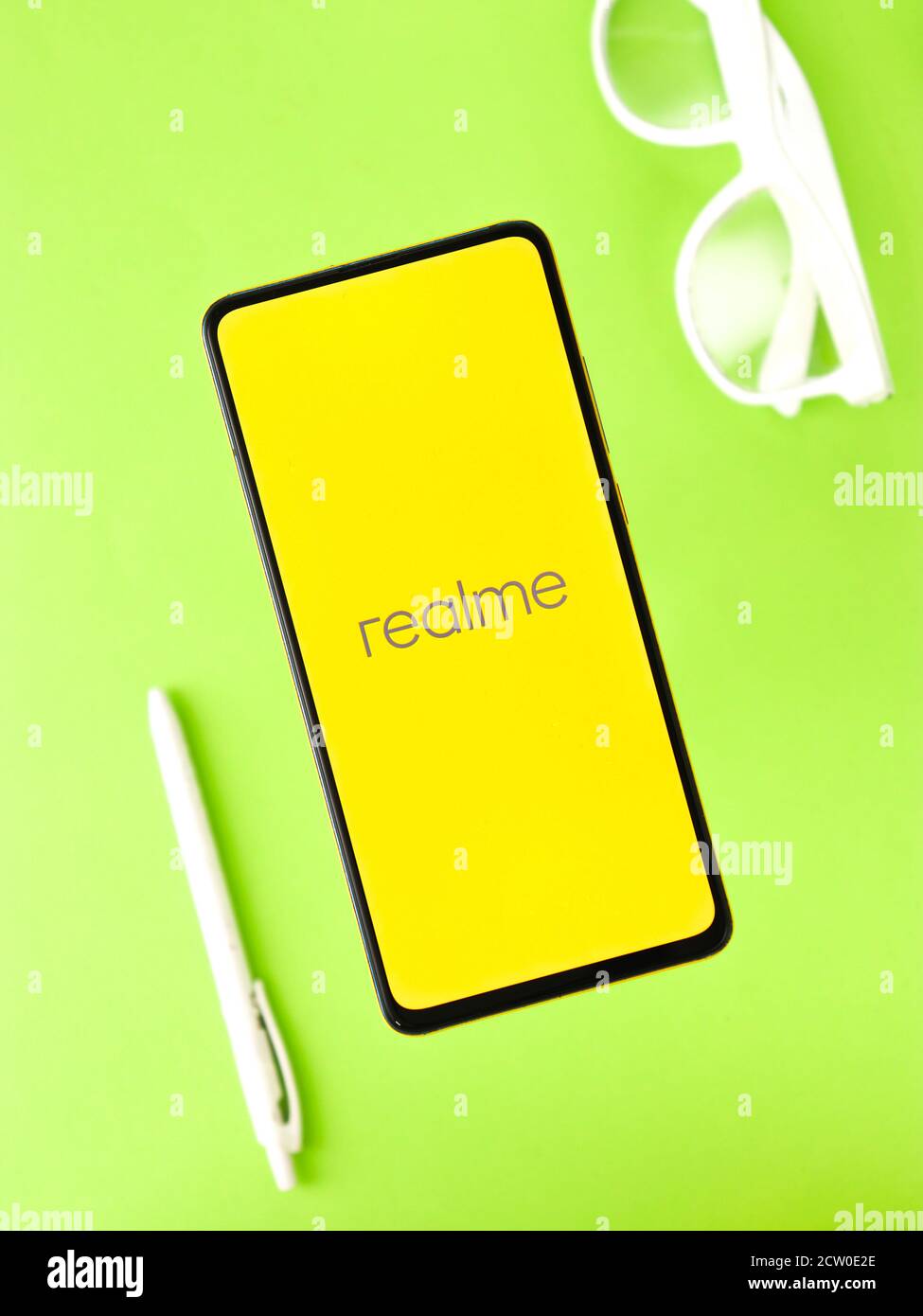 Realme logo hi-res stock photography and images - Alamy