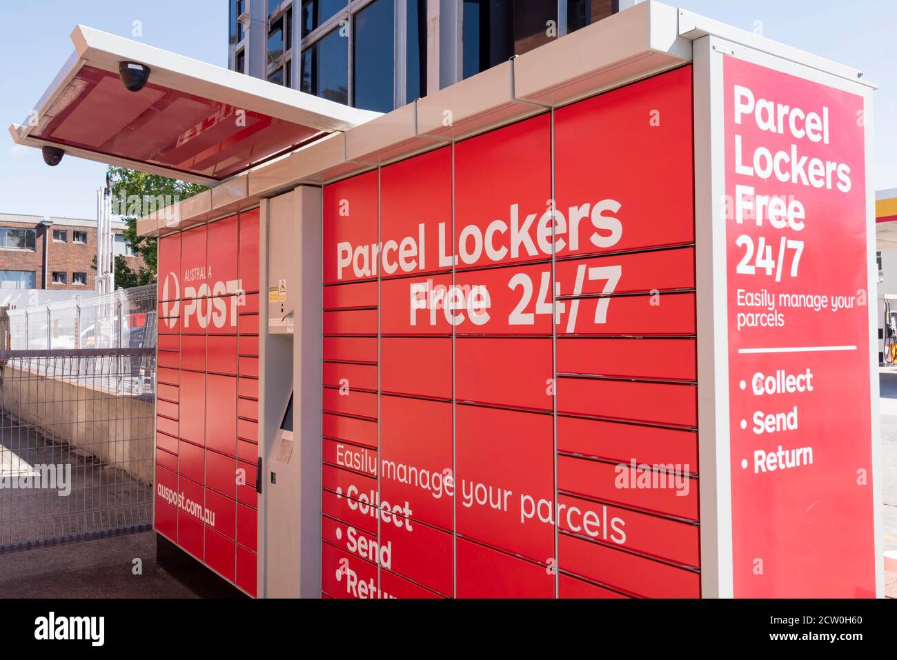 Parcel lockers hi-res stock photography and images - Alamy