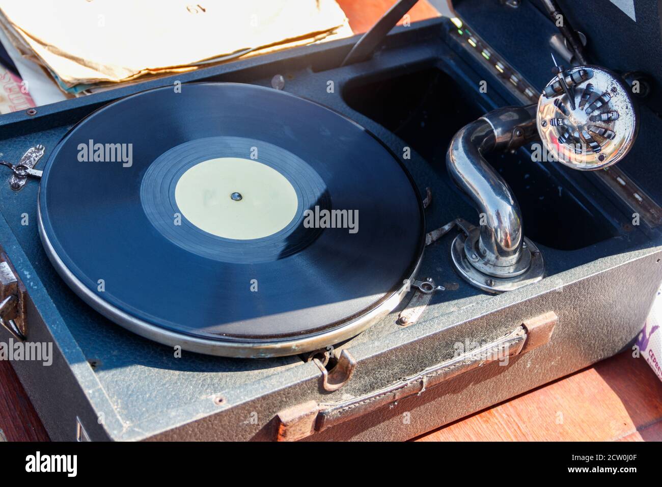 Record close hi-res stock photography and images - Alamy