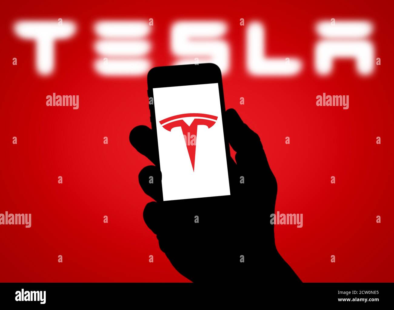 Tesla symbol hi-res stock photography and images - Alamy