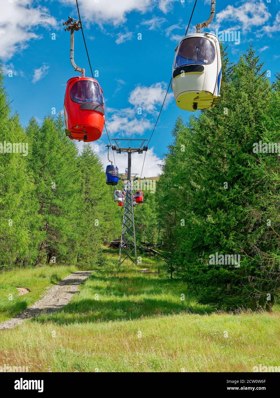 Mountain gondola summer hi-res stock photography and images - Alamy