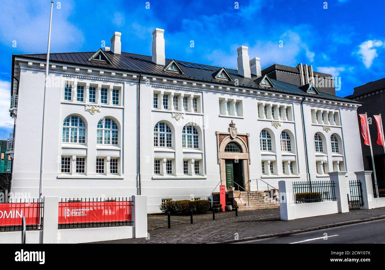 Culture house hi-res stock photography and images - Alamy