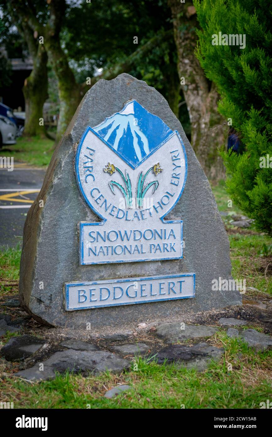 Snowdonia national park sign in hi-res stock photography and images - Alamy