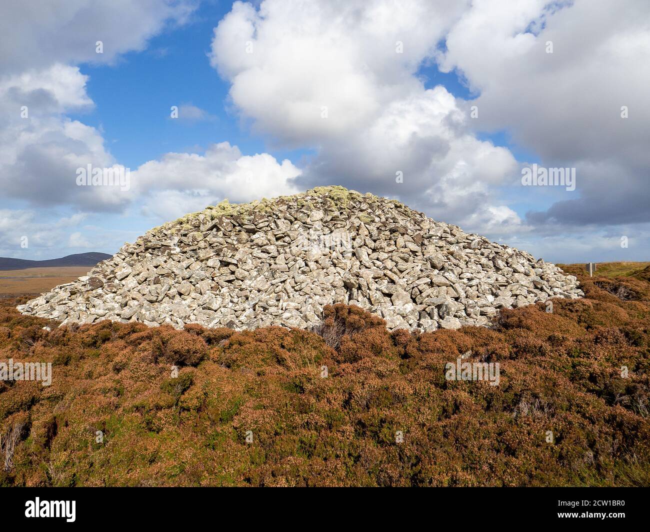 Chambered Cairn High Resolution Stock Photography and Images - Alamy